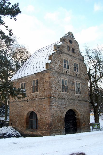 Das Torhaus - Medienwerkstatt-Wissen © 2006-2025 Medienwerkstatt